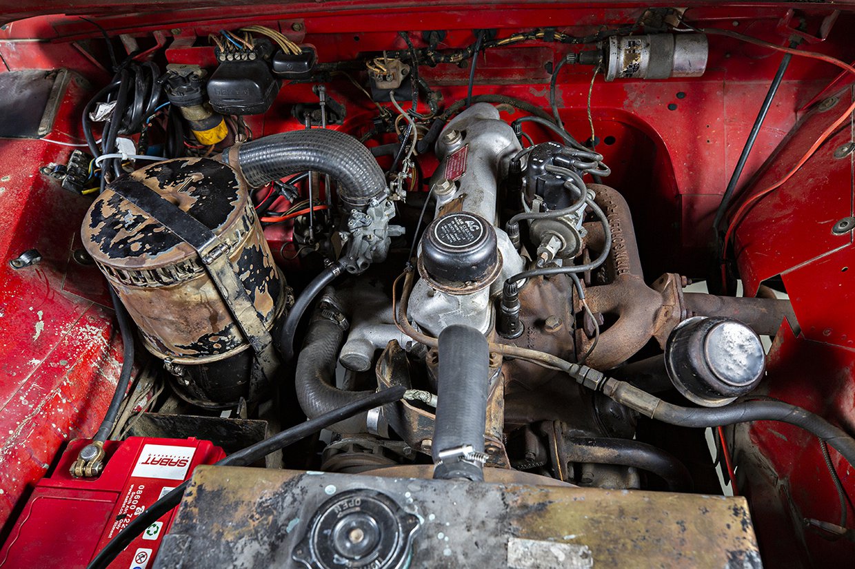 Crossley & Webb | Cars