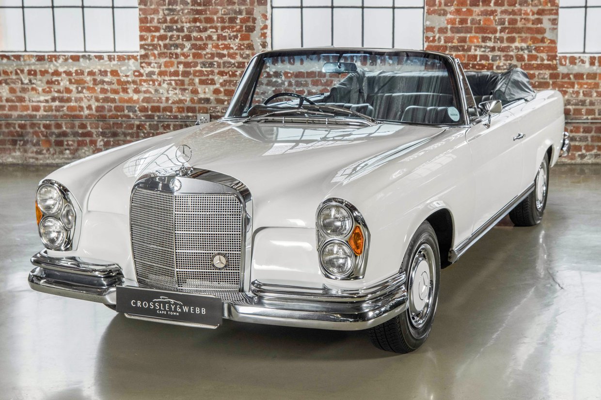 Mercedes Benz W111 220se Convertible - Crossley & Webb